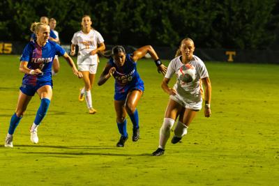 Notebook: Tennessee eases to 2-0 win over Gators | Soccer ...