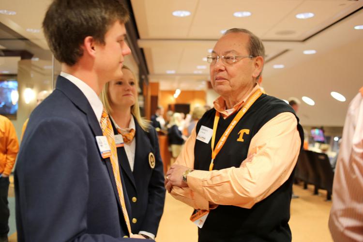 The man behind the desk: Chancellor Cheek | News | utdailybeacon.com