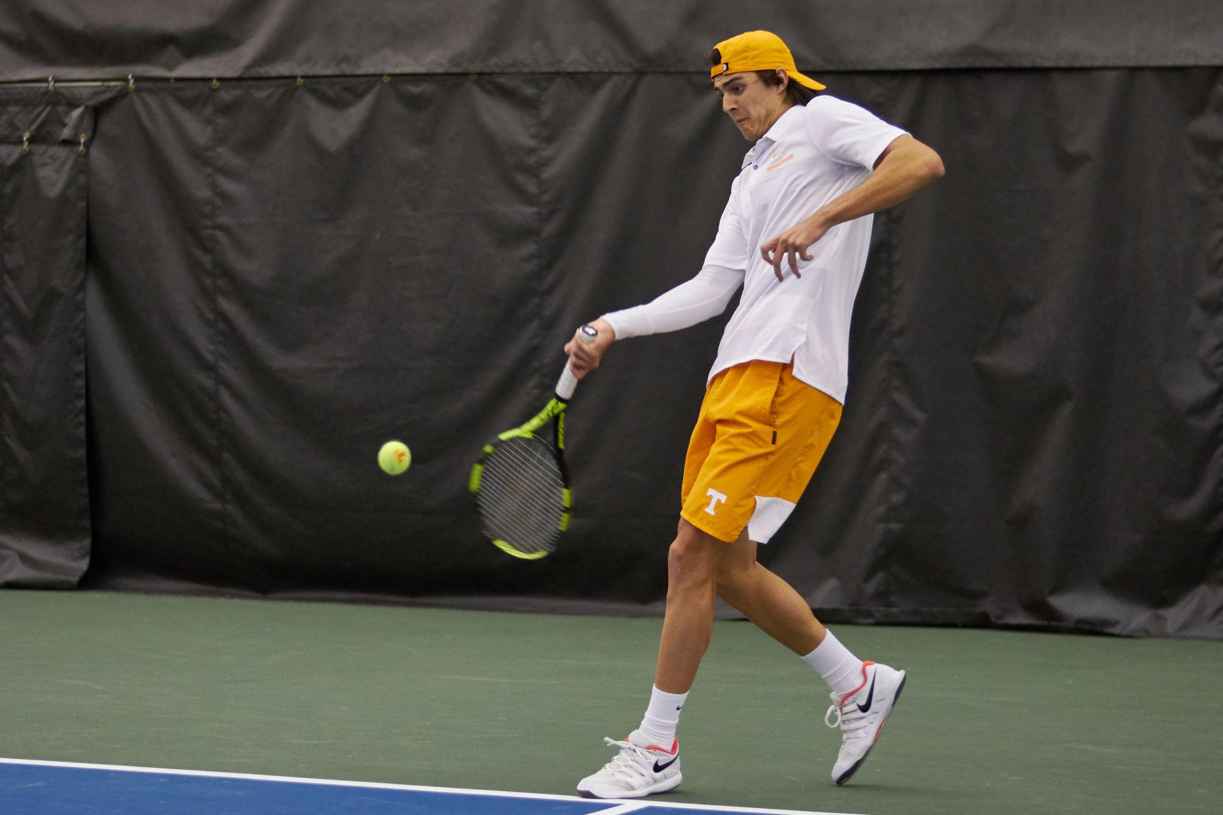 Vols rally to defeat Arizona, advance to quarterfinal round of NCAA ...