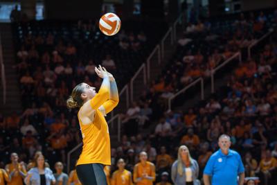 Notebook: Tennessee volleyball shows growing pains in season-opening ...