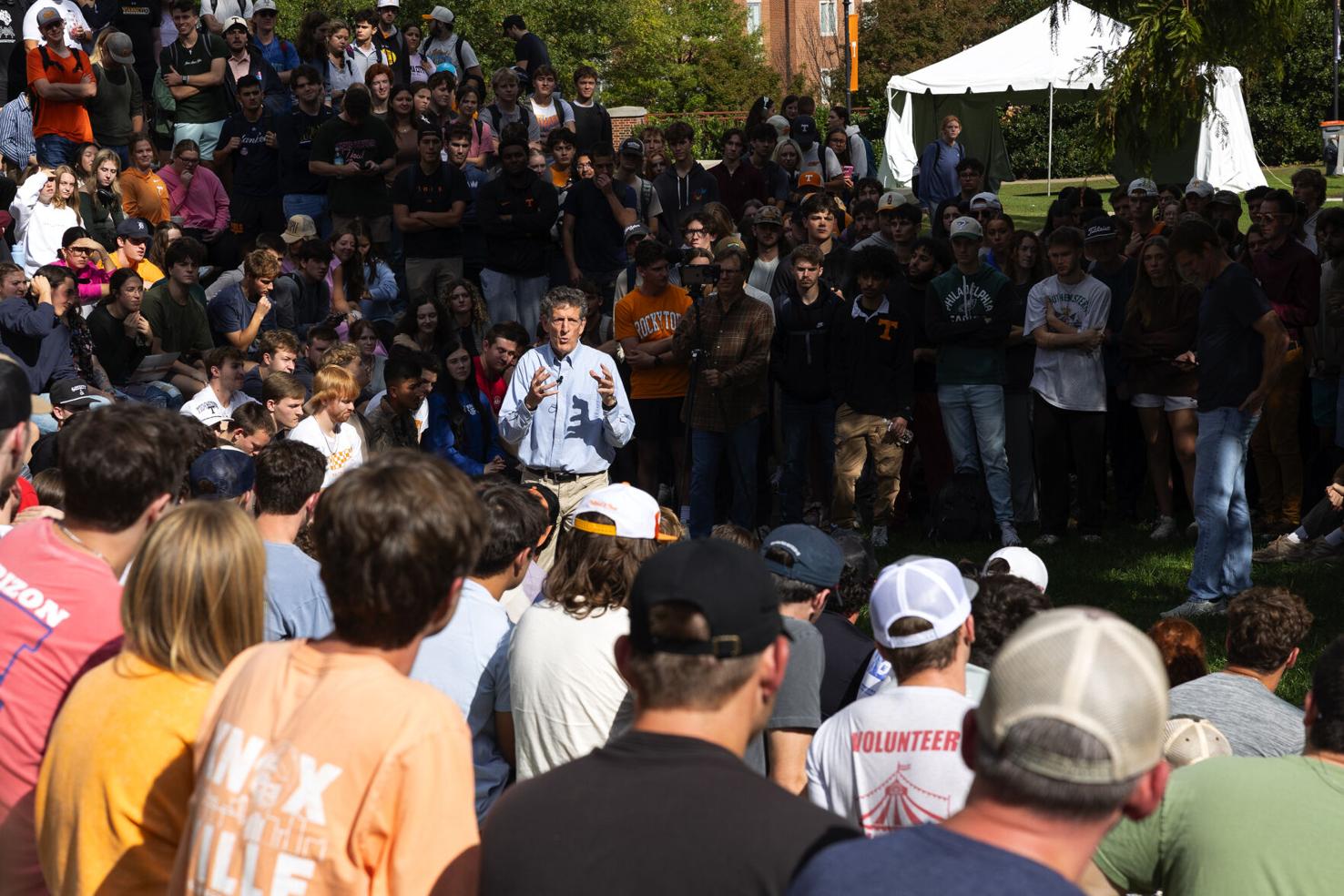 Finding belief: Viral campus outreach minister Cliffe Knechtle visits ...