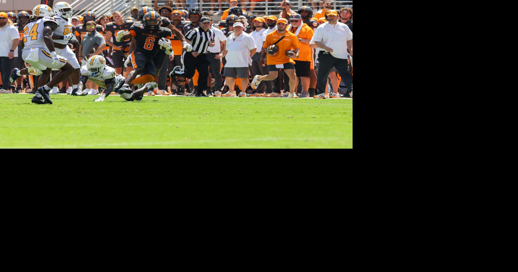 Dylan Sampson returns from injury, leads rushing attack in Tennessee ...