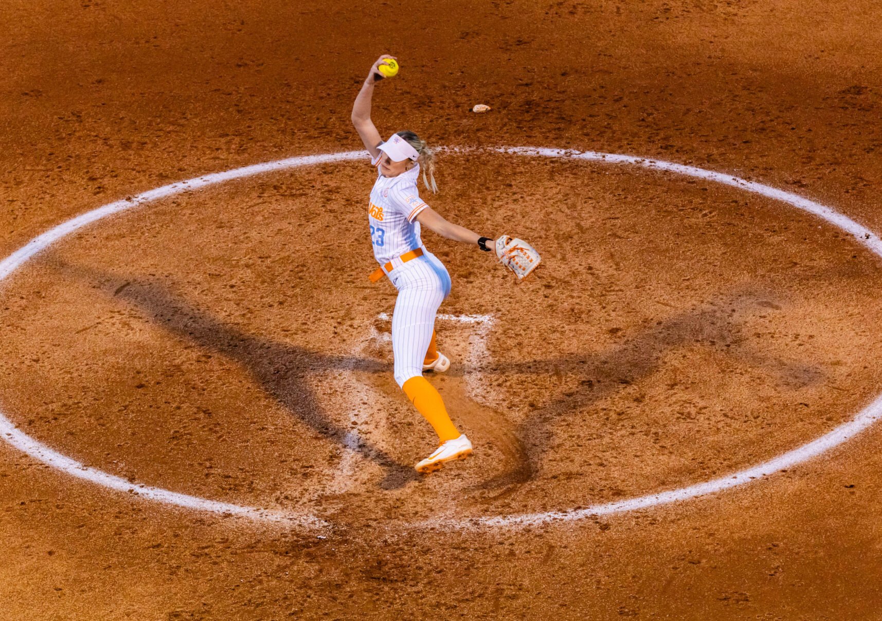 Karlyn Pickens throws fastest pitch in history for Tennessee softball ...