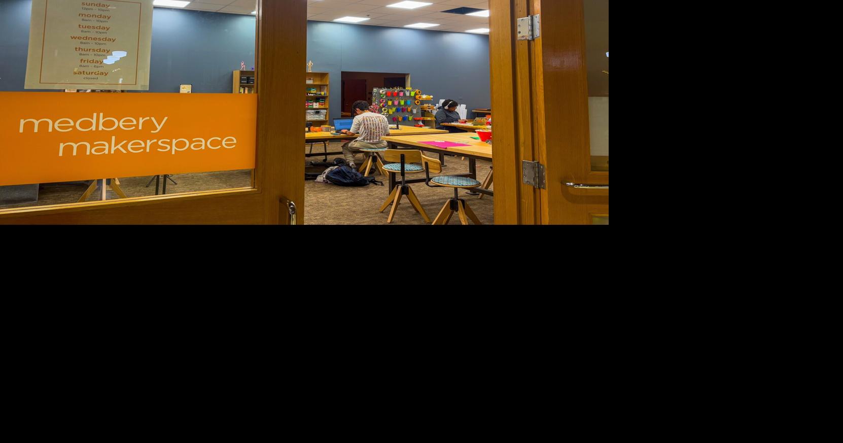 Students handcraft gifts, taking a break from the stress of finals ...