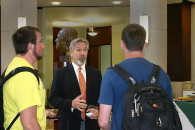 Timothy Hulsey named UT's Honors Provost | News | utdailybeacon.com