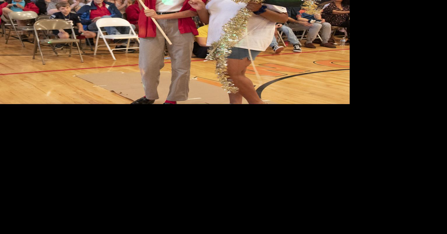 Puppetry, community unite during Appalachian Puppet Pageant | Lifestyle ...