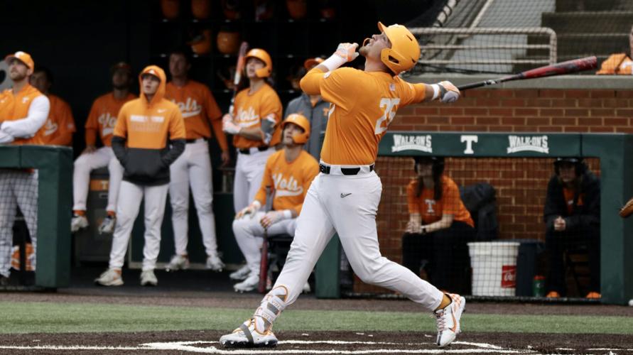 Baseball vs. Dayton | Featured Photos | utdailybeacon.com
