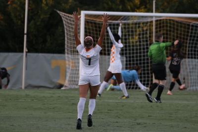 Notebook: Vols headed to Elite Eight behind performances from Marcano ...