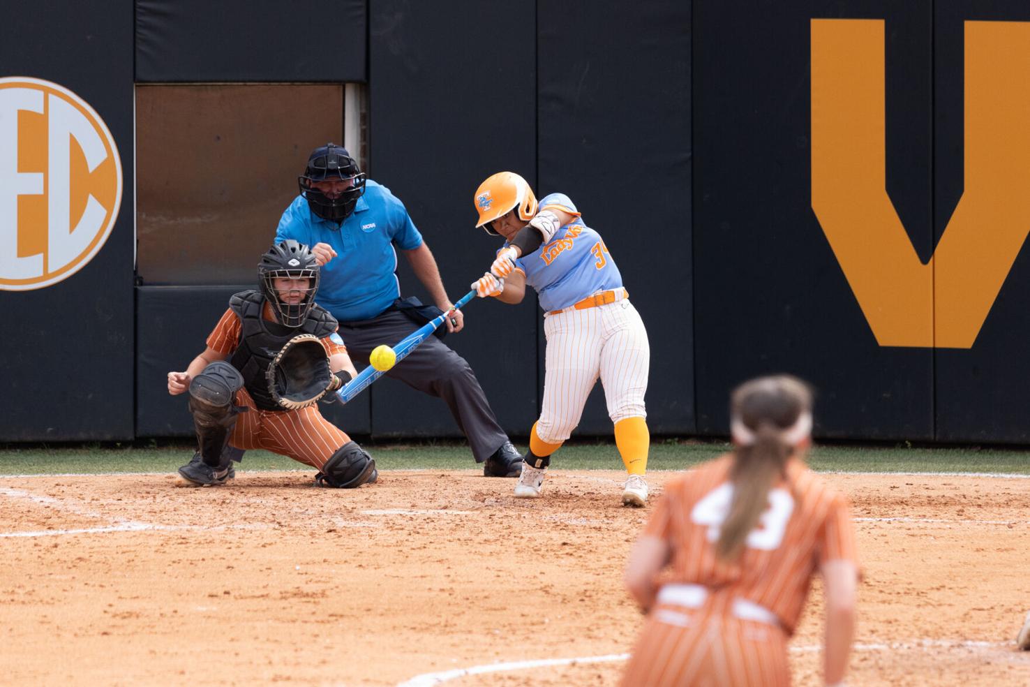 Tennessee softball cruises to road win against Kennesaw State ...