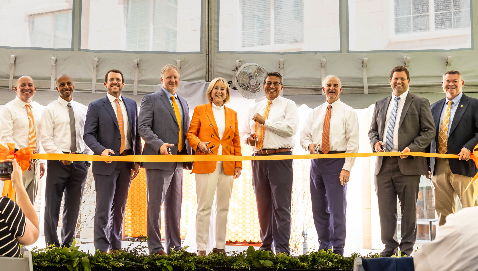Poplar, Beacon residence hall dedication: New vols get new halls ...