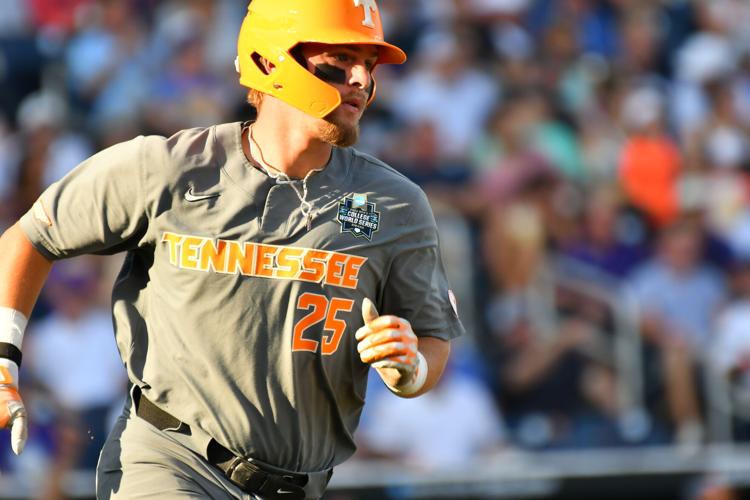 Tennessee baseball falls to LSU 5-0, season ends in CWS | Baseball ...