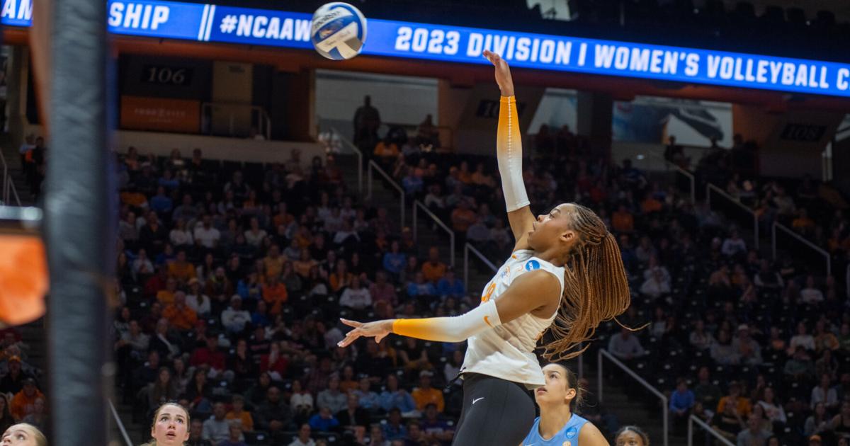 Tennessee Volleyball Beats High Point Moves To Second Round