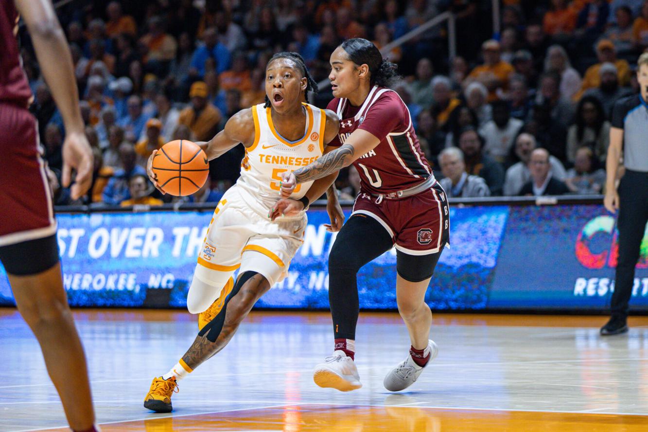 Photo Gallery: Lady Vols basketball comes up short against South Carolina | Featured Photos ...