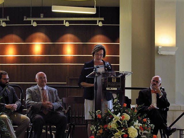 Strong Hall hosts grand opening ceremony | News | utdailybeacon.com