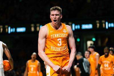 Notebook: Tennessee basketball storms back to beat Vanderbilt | Men's Basketball | utdailybeacon.com