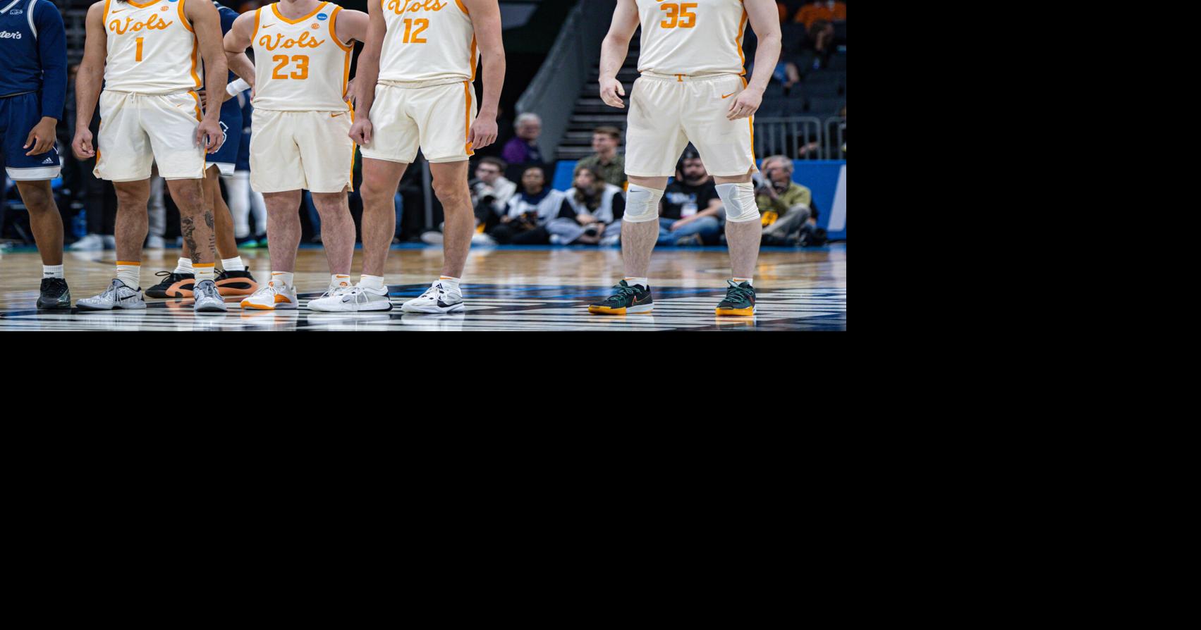 Tennessee basketball walk-ons, freshmen make March Madness debuts in blowout win over Saint ...