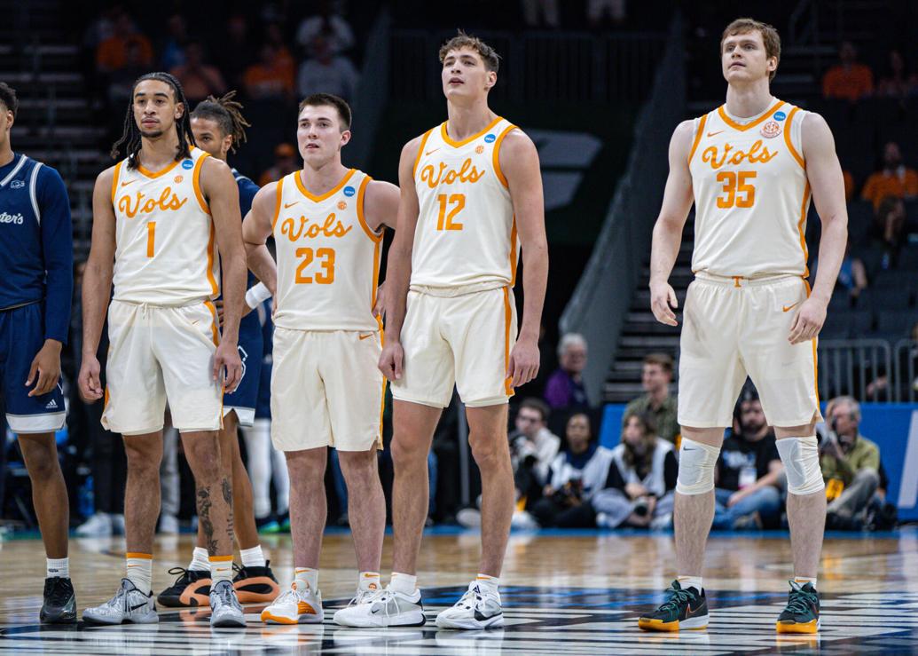 Tennessee basketball walk-ons, freshmen make March Madness debuts in ...