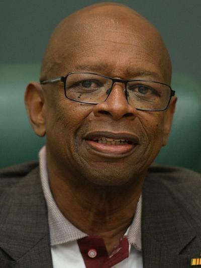 ELLIS GREEN | Port Hueneme City Council candidate | Dining | vcreporter.com