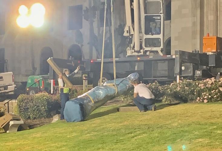 SERRA STATUE REMOVED | Controversial statue moved to temporary storage ...