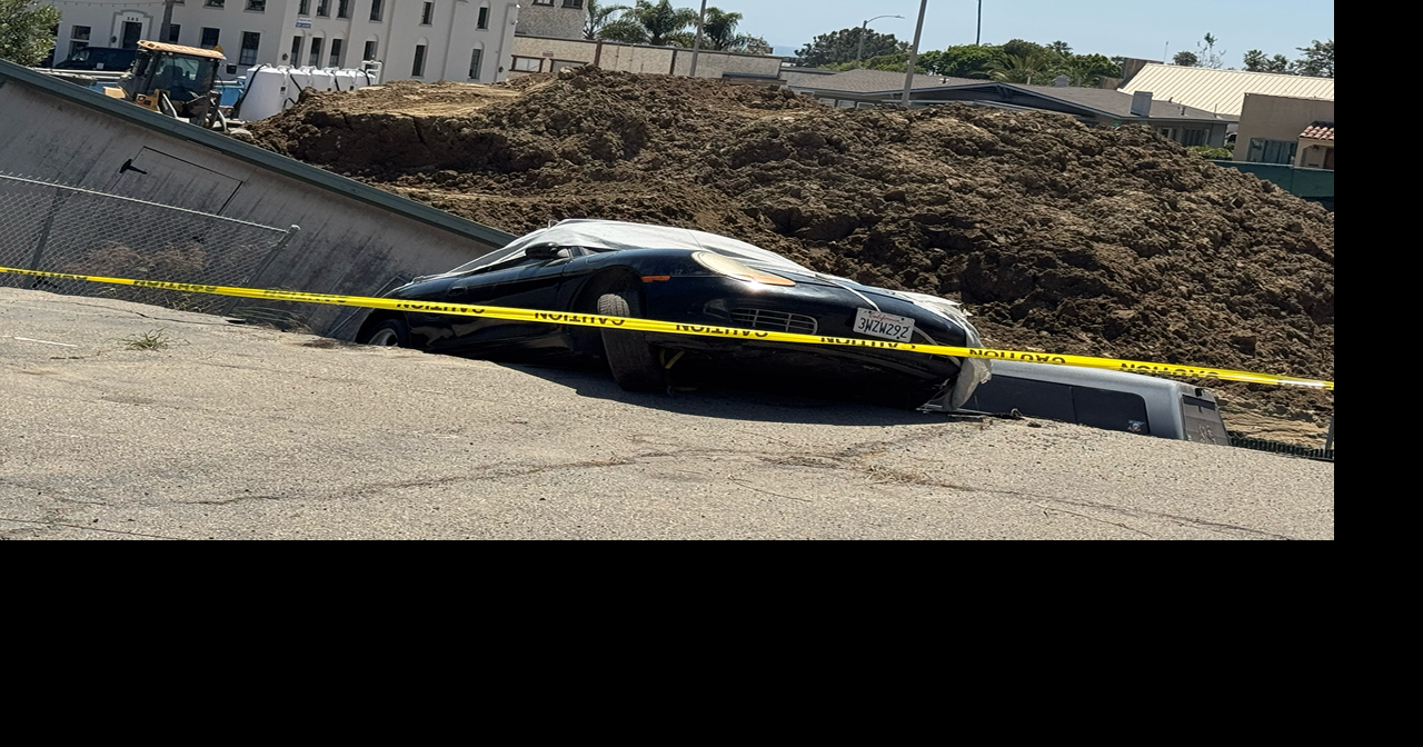 Pit Fall: Ground collapses near Front Street construction site | News ...