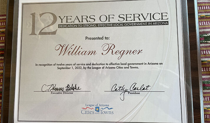 Clarkdale celebrates Regner’s years of service | Features | verdenews.com