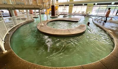 Cottonwood to re-open indoor pool | Local | verdenews.com