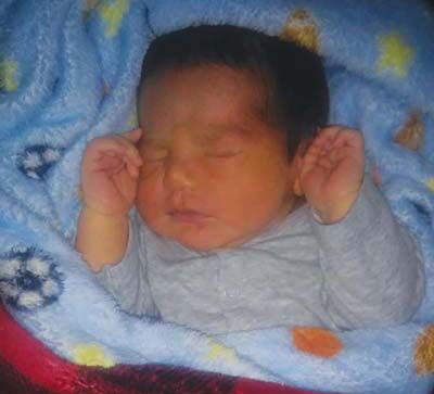 New Arrival: Jonathan Geronimo Griego | Celebrate | verdenews.com