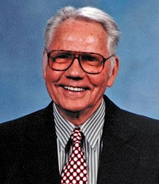 Eggert leaves mark on Sedona, economic forecasting | Features ...