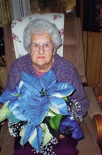 Obituary: Carrie Evelyn Swearengin 1917 - 2012 | Obituaries | verdenews.com