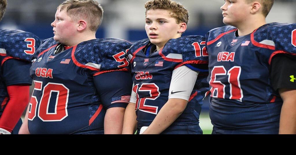 Cottonwood Middle School’s Zack Harrison plays football at home of ...
