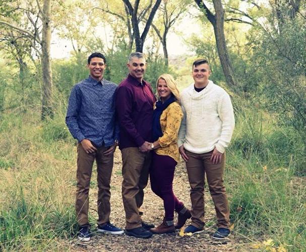 Cottonwood Valentines: The McCunes find the right road | Features ...
