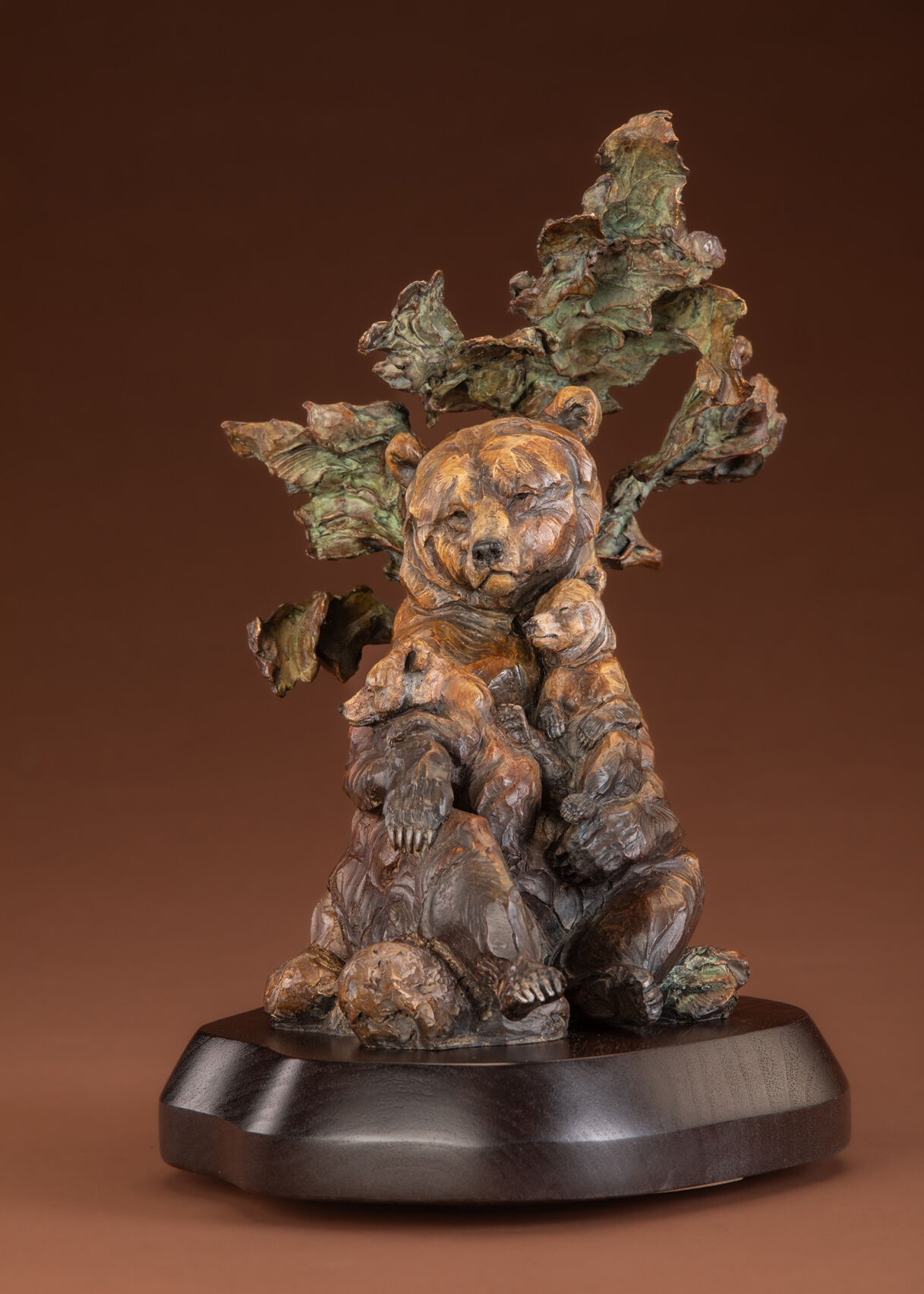 Rowe Fine Art Gallery Dazzles in December | Art | verdenews.com