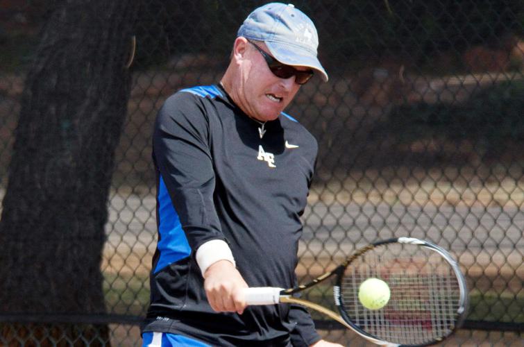 VOC’s Larry Lineberry named to US Tennis Assn. Southwest Hall of Fame ...