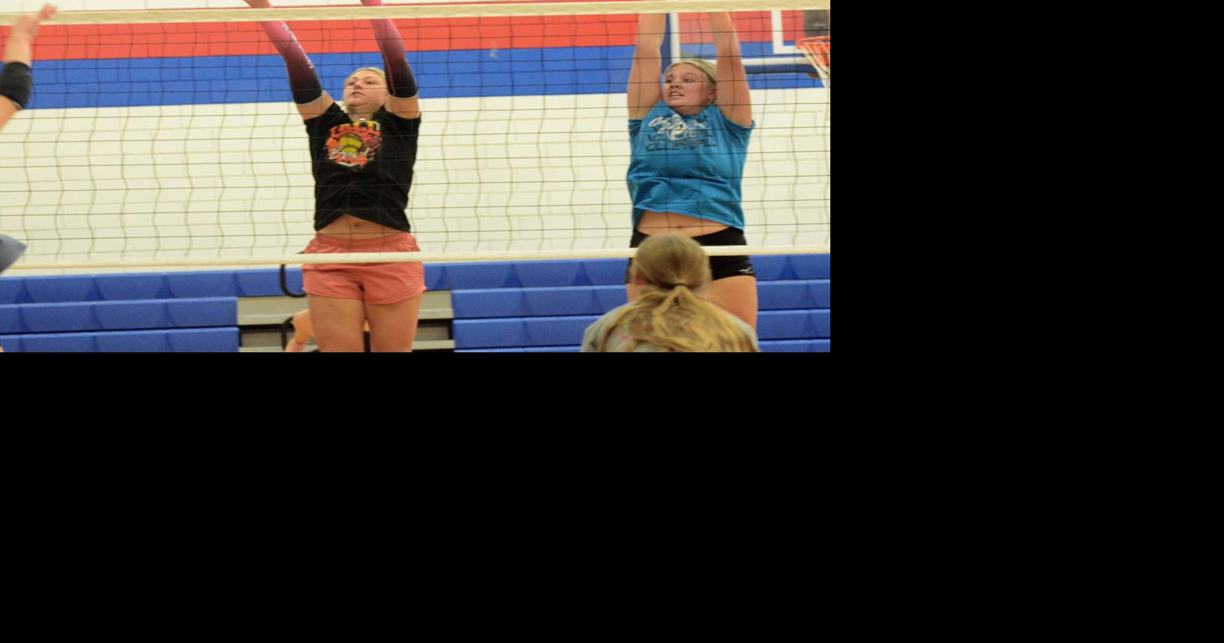 Camp Verde volleyball coach teaches team chemistry | Sports | verdenews.com