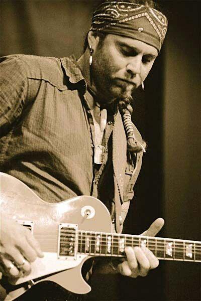 Christopher Robin brings 'Roadhouse' vibe to Main Stage | See & Do ...