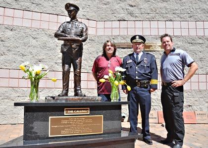Gallery: Hero Statue Dedication | Photo Galleries | verdenews.com