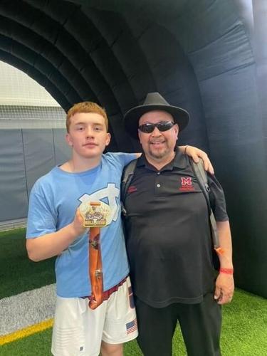 Mingus Wrestling Club's Angel Casillas wins championship at 'Heroes ...