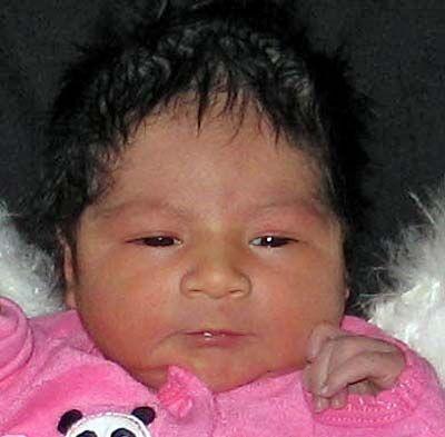New Arrival: Aizlyn Yaretzi Larrazolo | Celebrate | verdenews.com