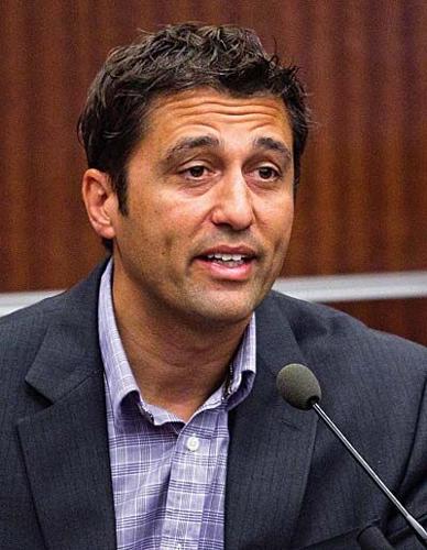 JAMES RAY TRIAL Ray and witness both break down during testimony | News ...