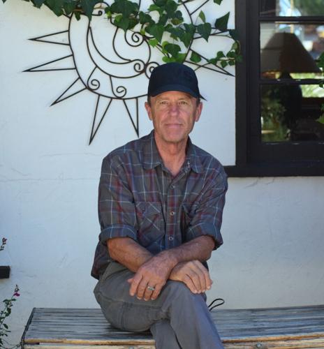 Kevin Warren returns to Verde Valley School as outside challenges ...