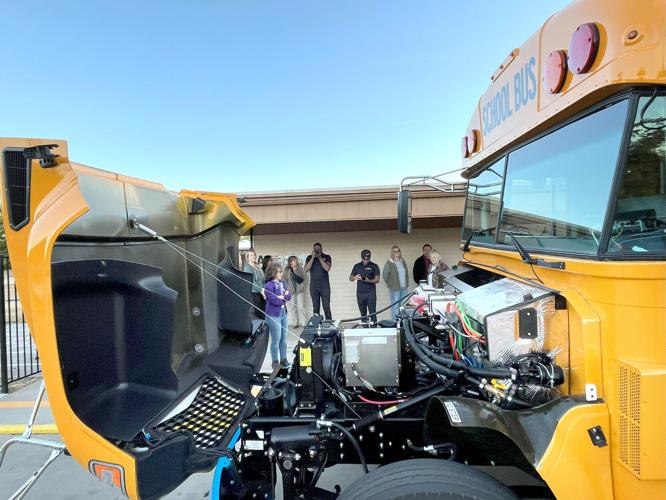 Clarkdale-Jerome School gets an electric bus | News | verdenews.com