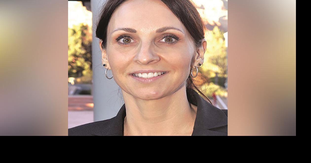 Karen Osburn takes over as Sedona city manager | News | verdenews.com