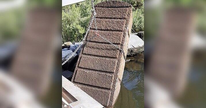 Grave mistake: ‘Casket’ seen in river turns out to be dock | Odd ...