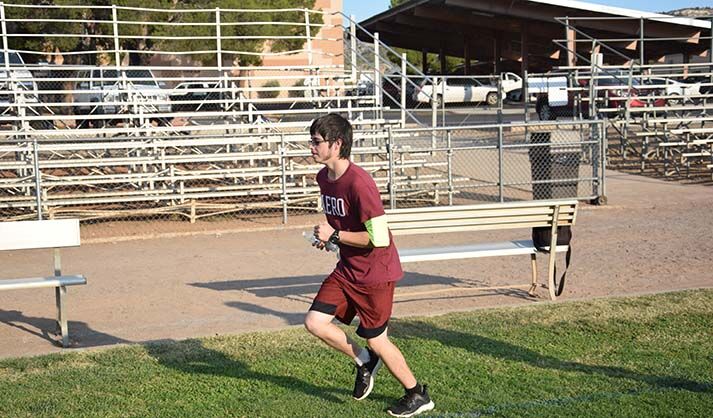 ATHLETE OF THE WEEK: Calvin Pitroff | Features | verdenews.com