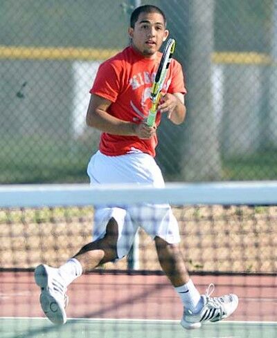 Boys tennis freshmen finish season on high note, upperclassmen prepare ...