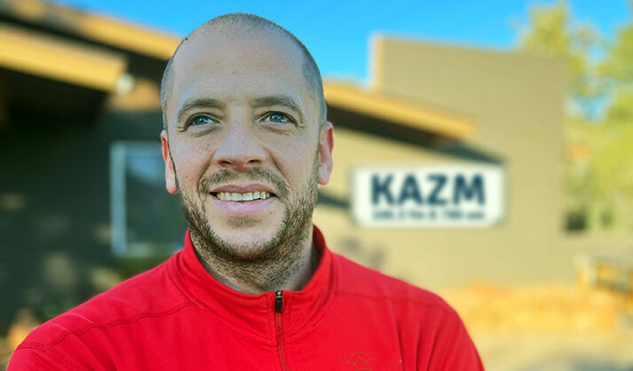 VOC resident Stephen Hanks to broadcast new weekly radio show ...