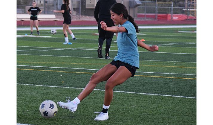 MUHS girls’ soccer practices hard to improve in new season | Features ...