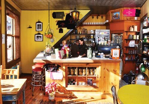 Gallery: Uncommon Grounds | Photo Galleries | verdenews.com