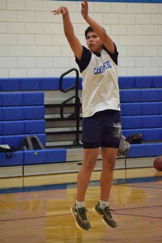Camp Verde’s Caleb Bahe signs to play basketball in Kansas | Sports ...