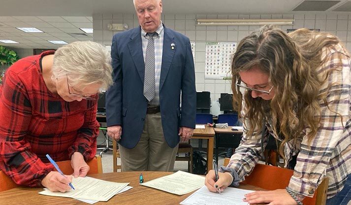 IN PHOTOS: CVUSD swears in new board members | News | verdenews.com